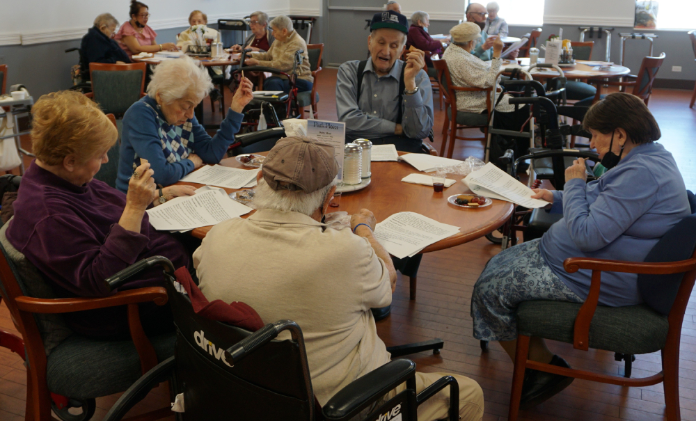 Jewish Senior & Retirement Living - Photo Gallery - Park Plaza